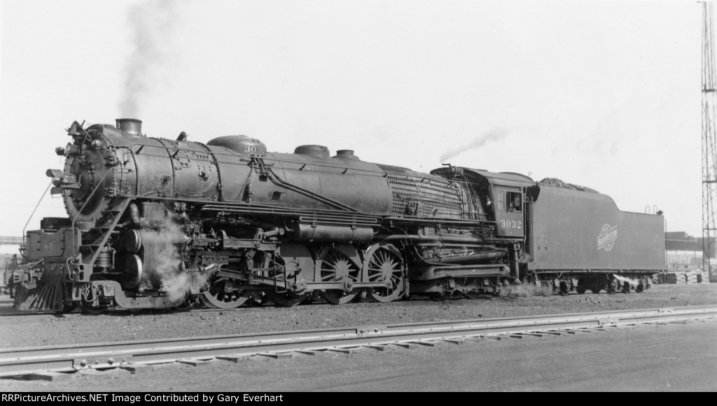 CNW 4-8-4 #3032 - Chicago & North Western
